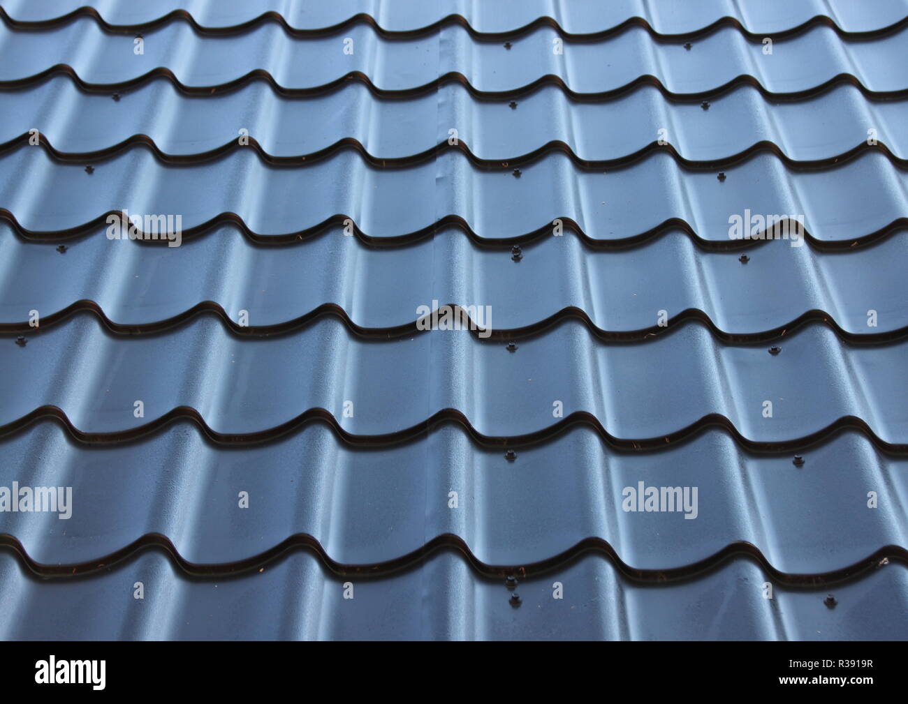 Bowed roof hi-res stock photography and images - Alamy