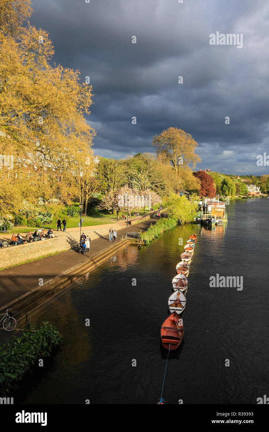 Thames Riverside of Richmond, London, England, UK Stock Photo - Alamy