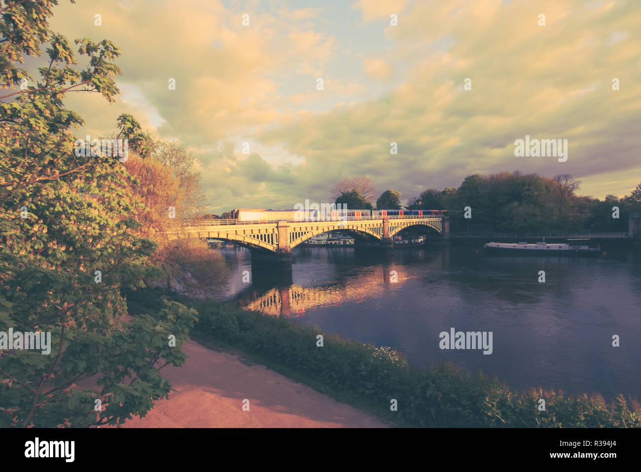 Richmond Railway Bridge, Thames River, Richmond, London, UK Stock Photo ...