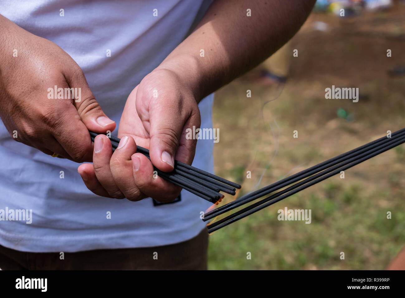 Smoke of incense burning hi-res stock photography and images - Alamy