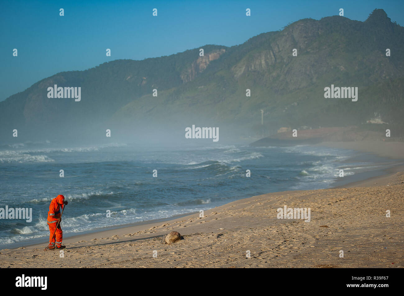 Praia da macumba hi-res stock photography and images - Alamy