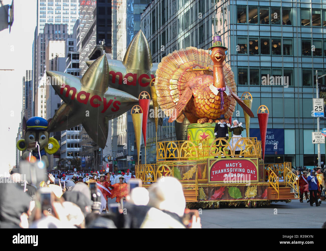 Macys turkey float hi-res stock photography and images - Alamy