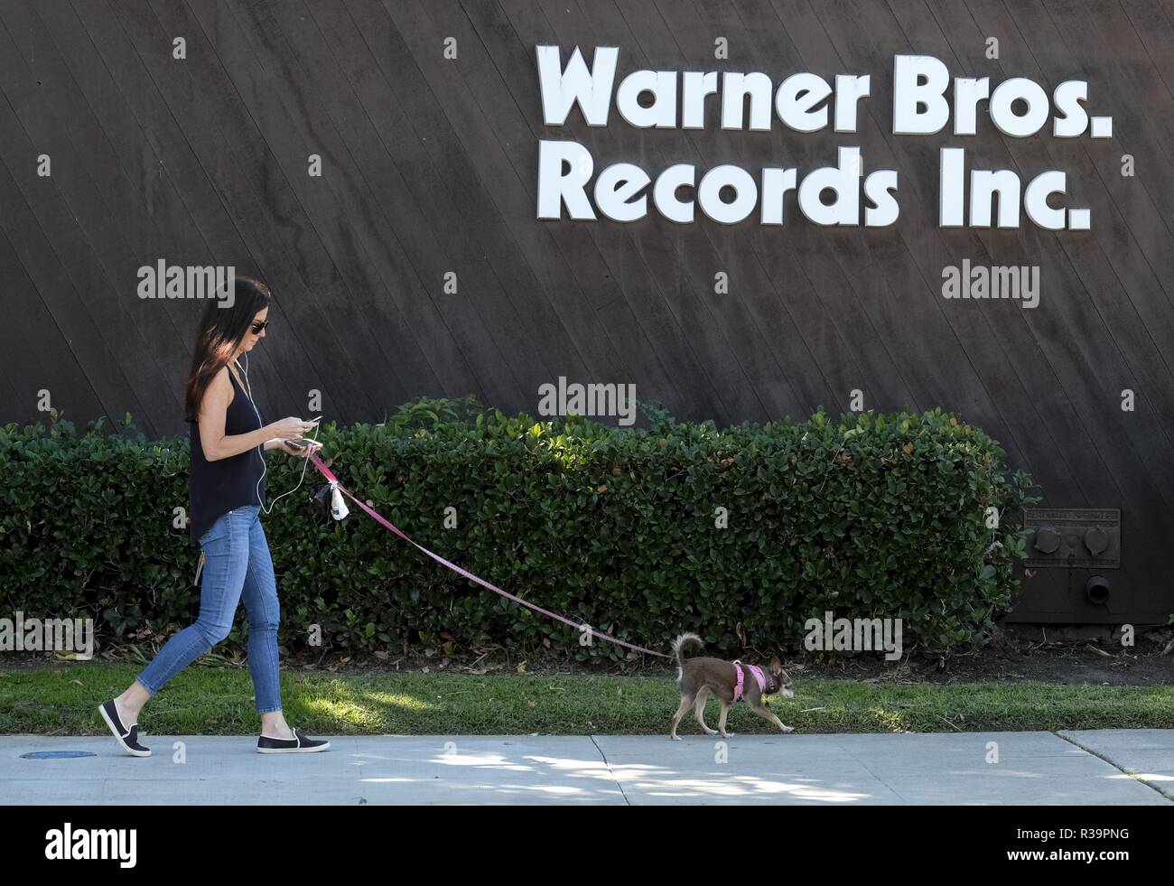 Warner bros records hi-res stock photography and images - Alamy