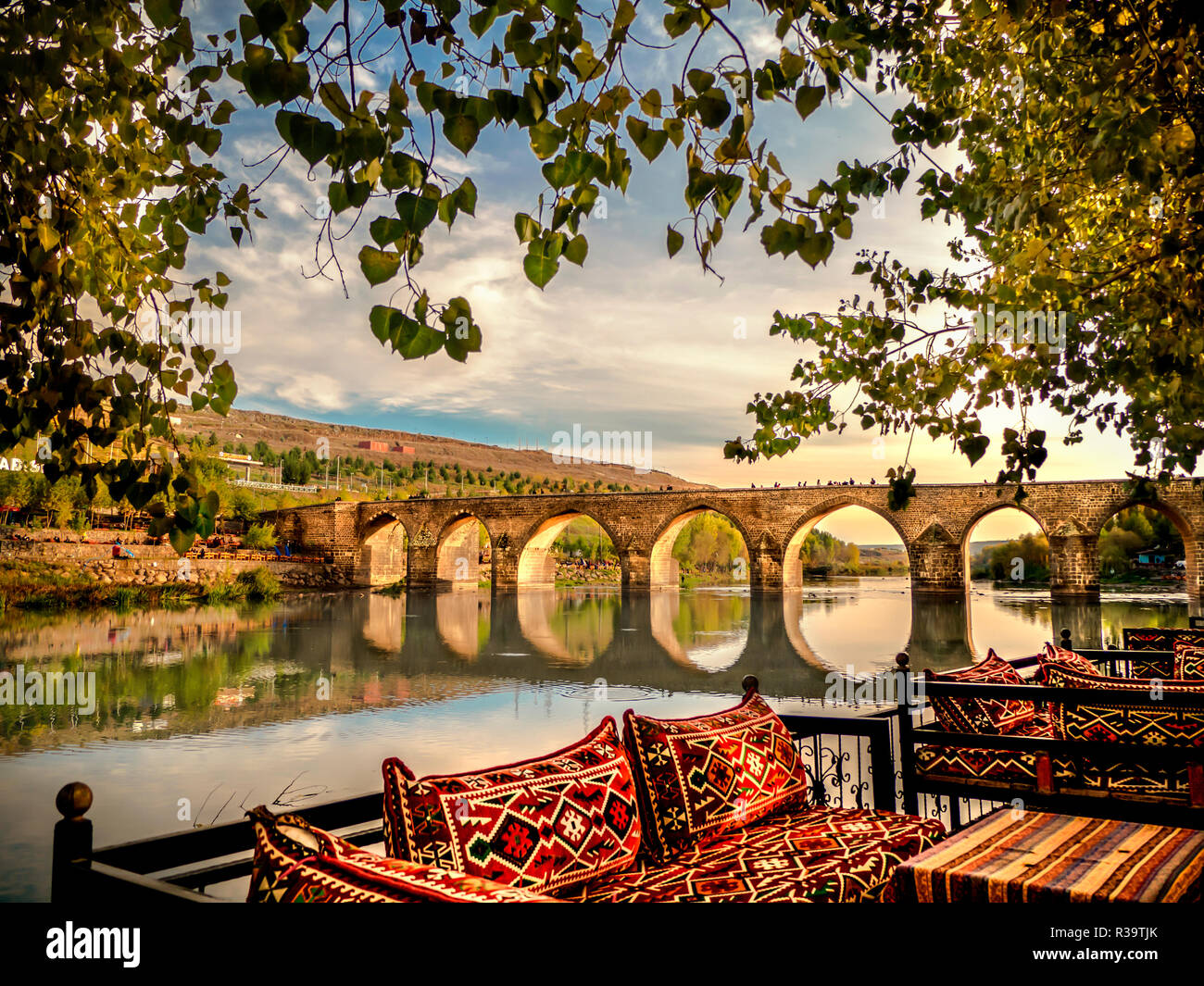 Ten eyed bridge hi-res stock photography and images - Alamy
