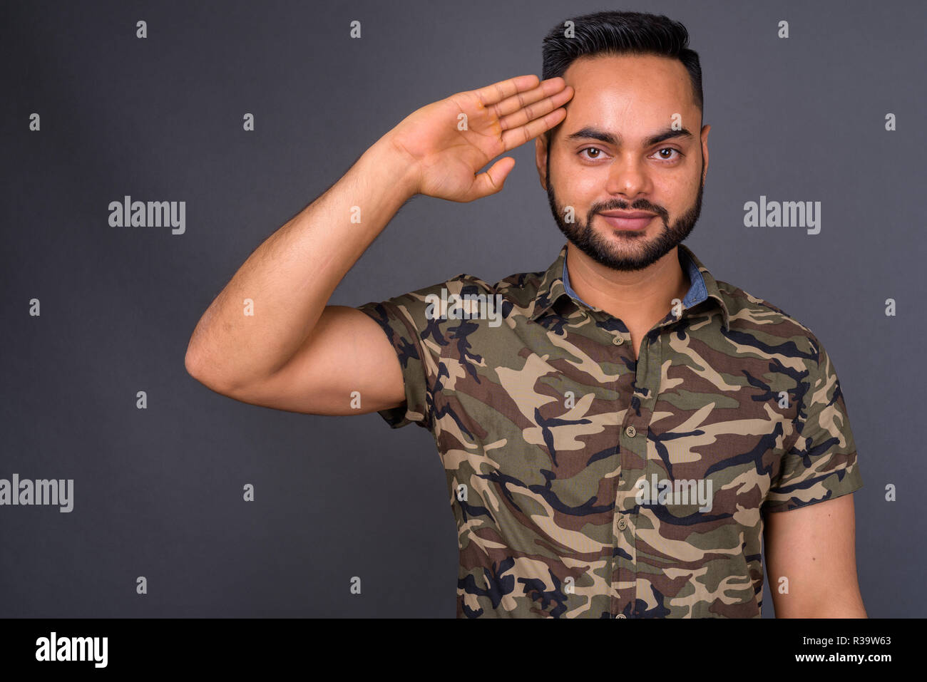 Indian salute hi-res stock photography and images - Alamy