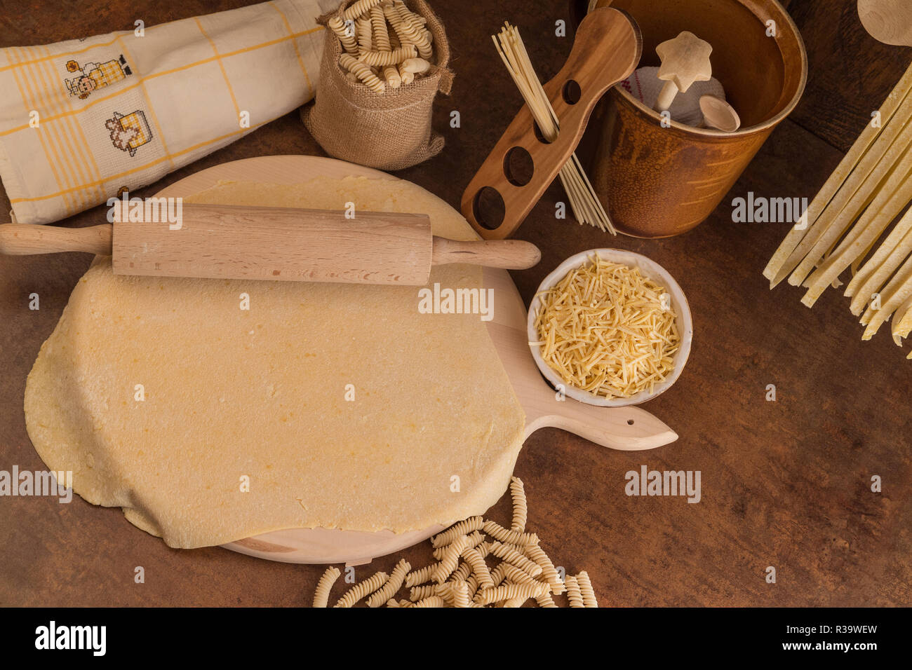 making pasta itself Stock Photo - Alamy