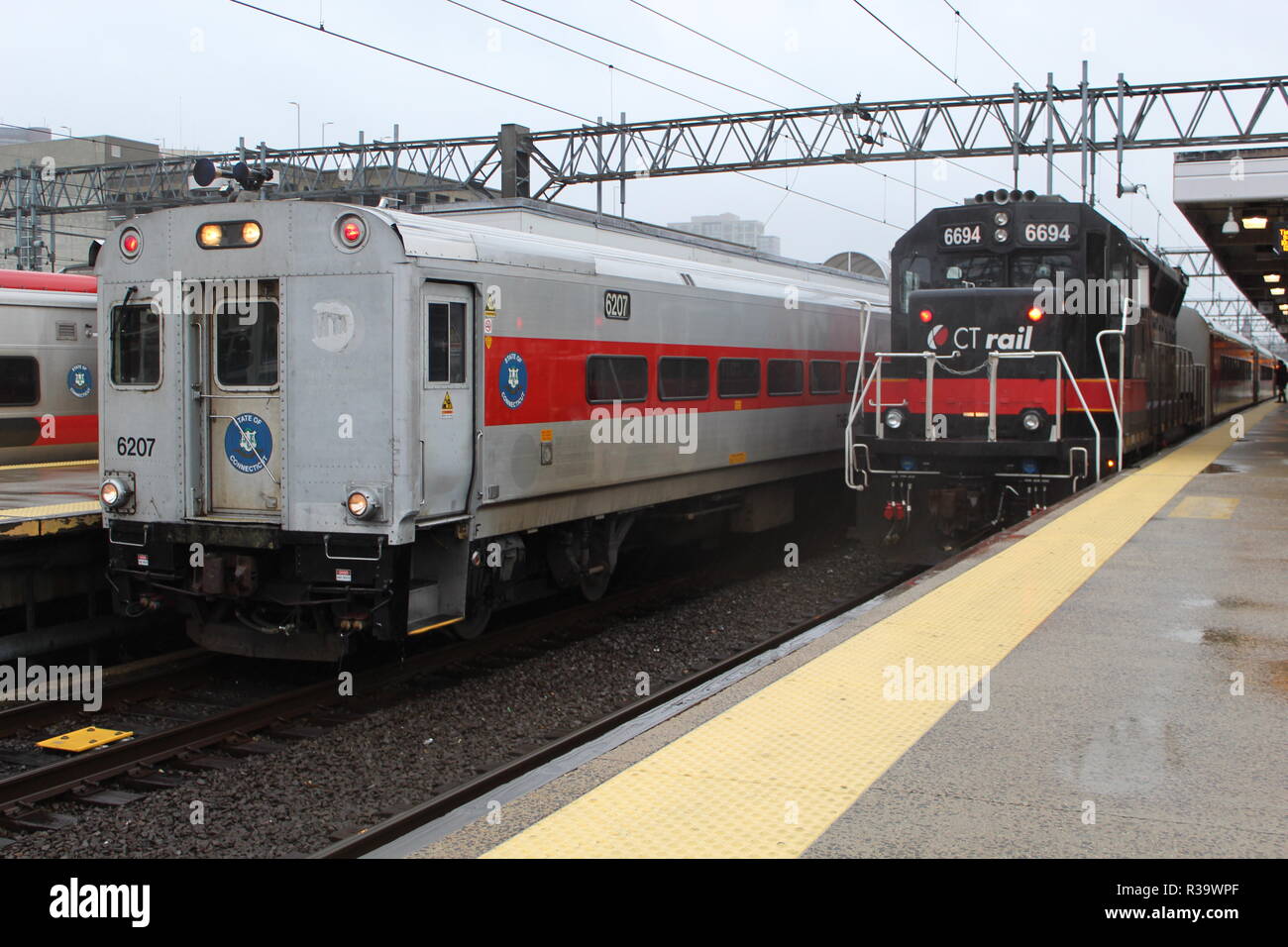 Amtrak p42dc hi-res stock photography and images - Alamy