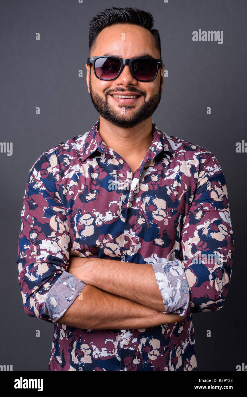 Indian man confident cool fashion hi-res stock photography and images ...