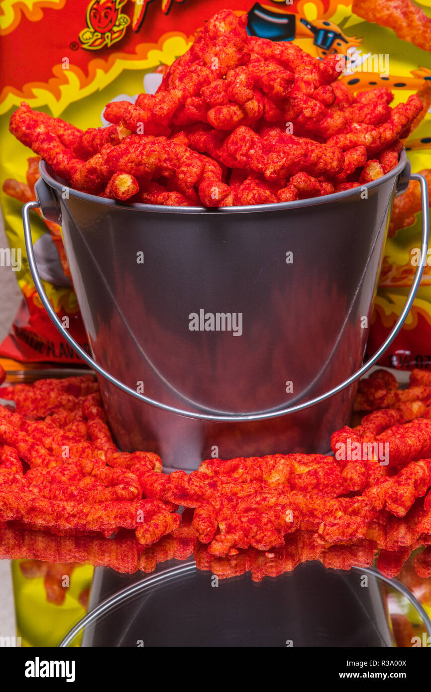 Flamin hot cheetos hi-res stock photography and images - Alamy