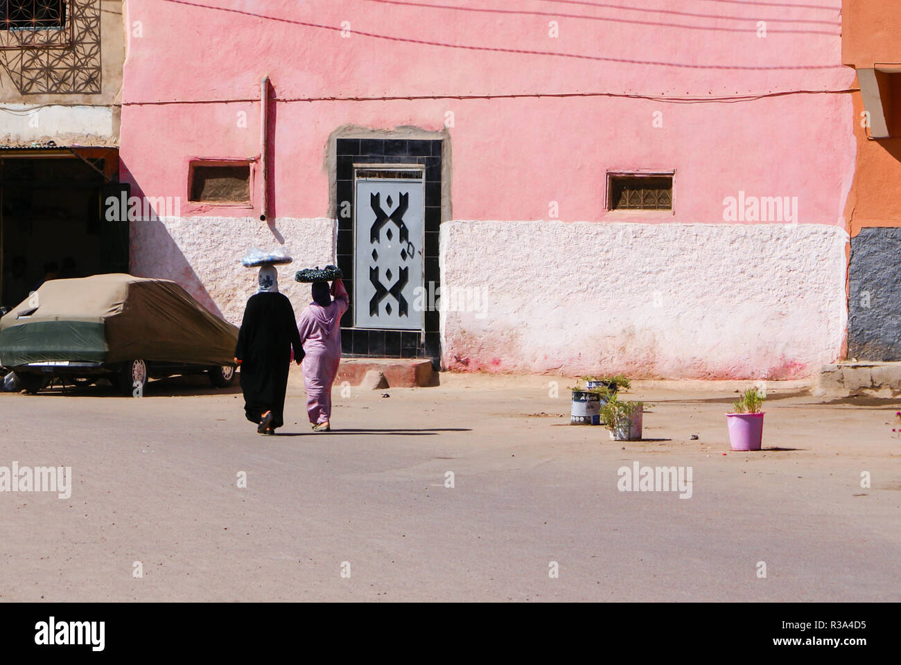 Marrakech medina map hi-res stock photography and images - Alamy