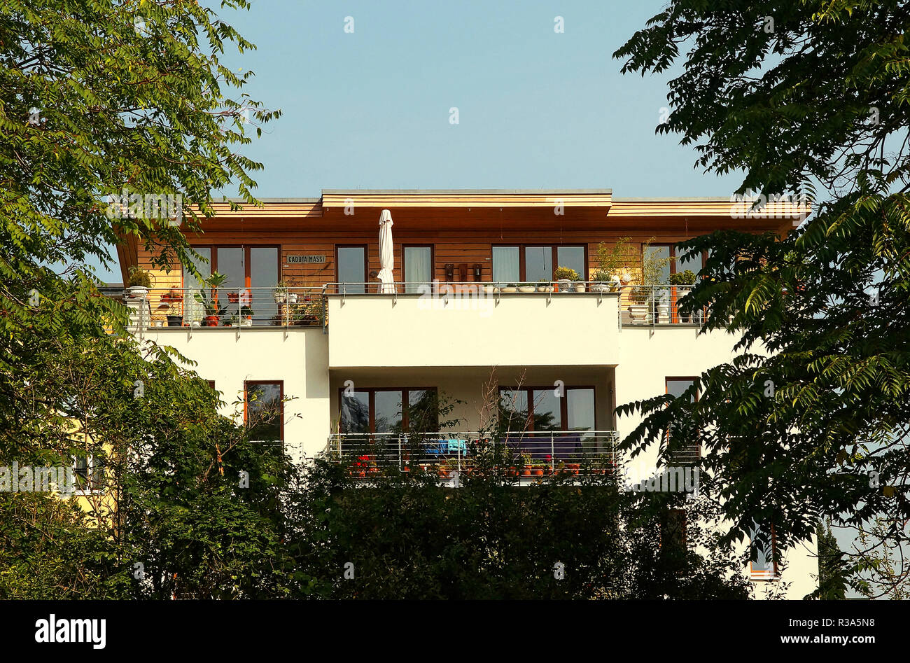 modern house berlin germany Stock Photo - Alamy