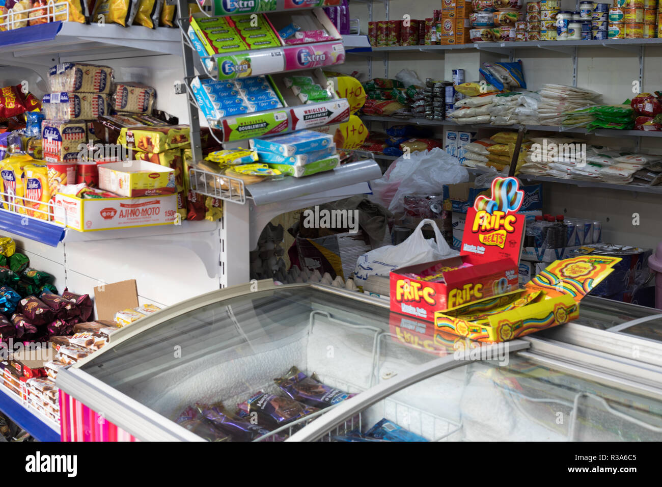 Departmental Store, Grocery shop Stock Photo - Alamy