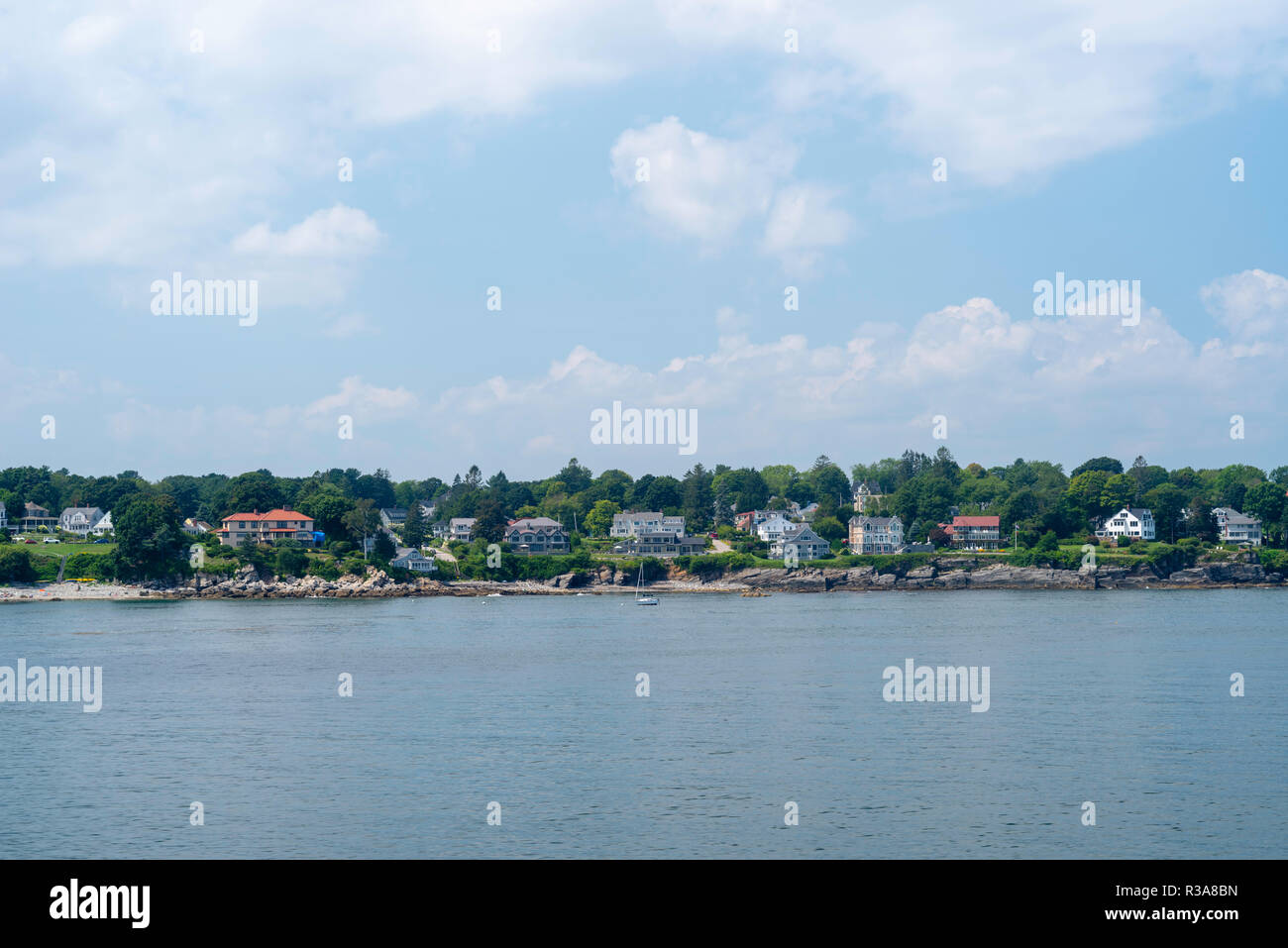 Seaside view of the homes along the coast south of Portland, Maine, USA ...