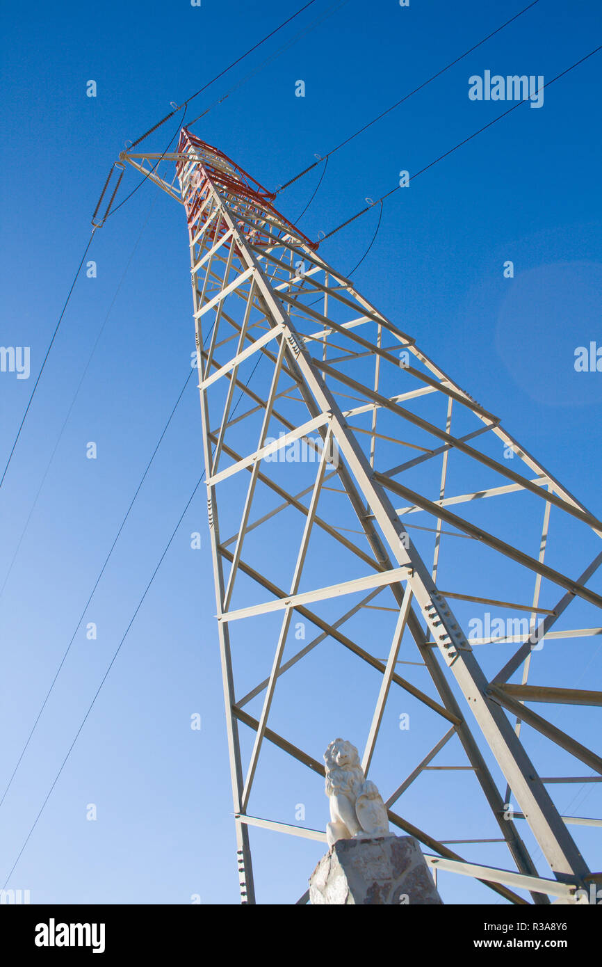 Wire trelis hi-res stock photography and images - Alamy