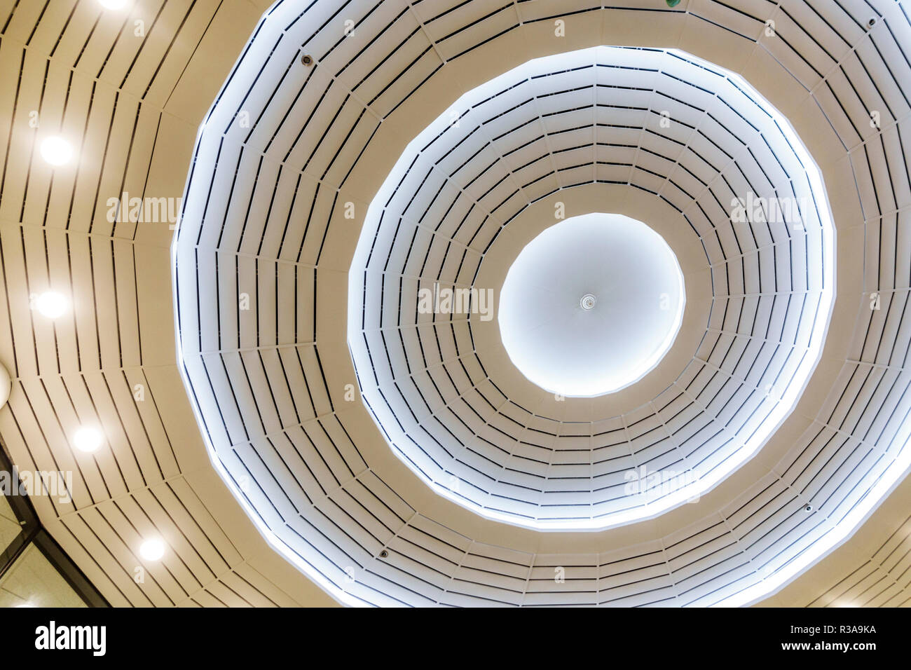 Lobby ceiling circular design pattern hi-res stock photography and ...
