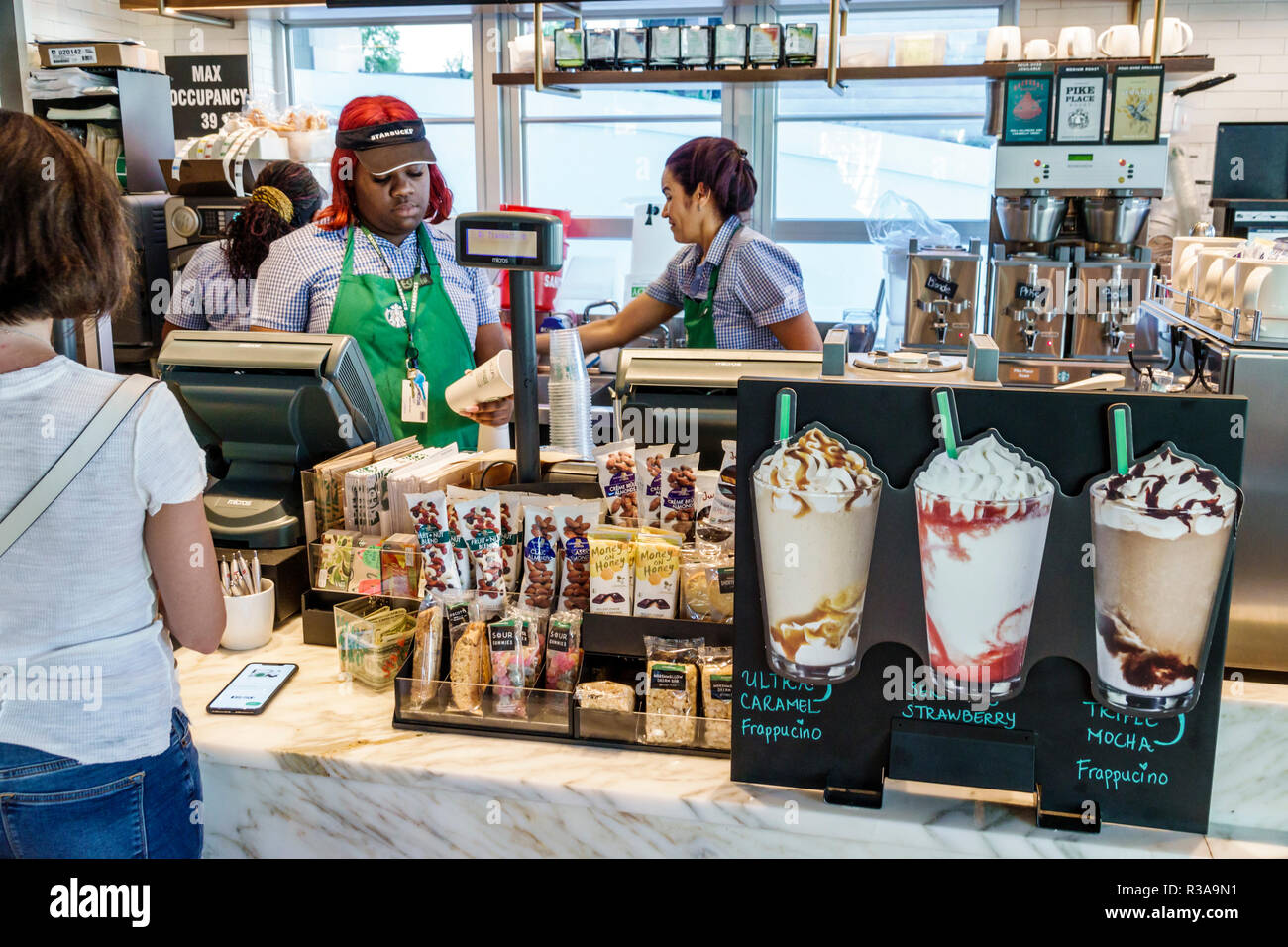 Starbucks Counter Stock Photos & Starbucks Counter Stock Images - Alamy