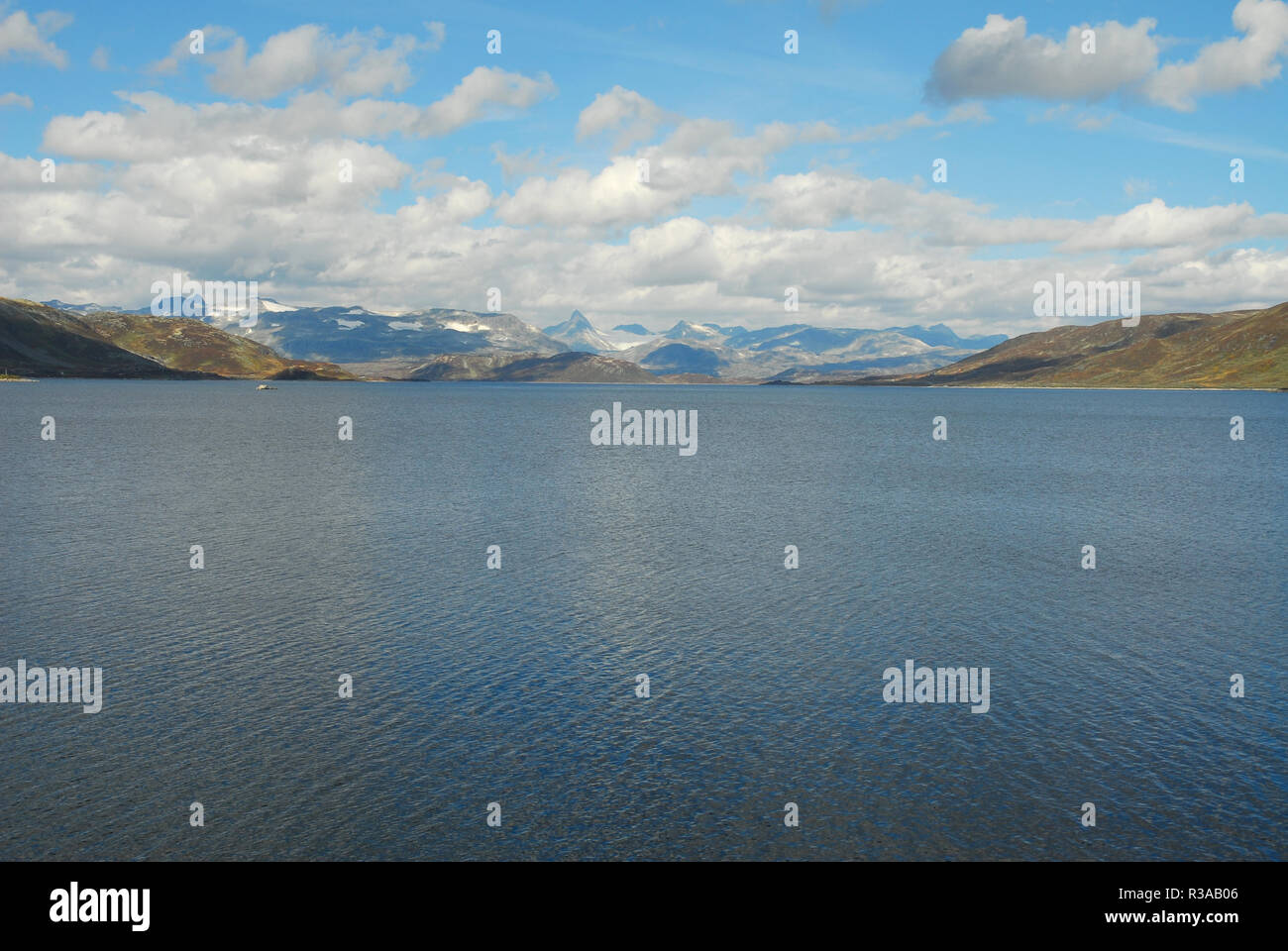 Tyin hi-res stock photography and images - Alamy