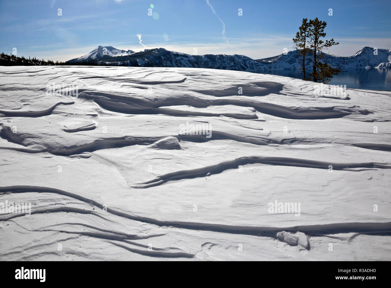 Wind swept frozen lake hi-res stock photography and images - Alamy