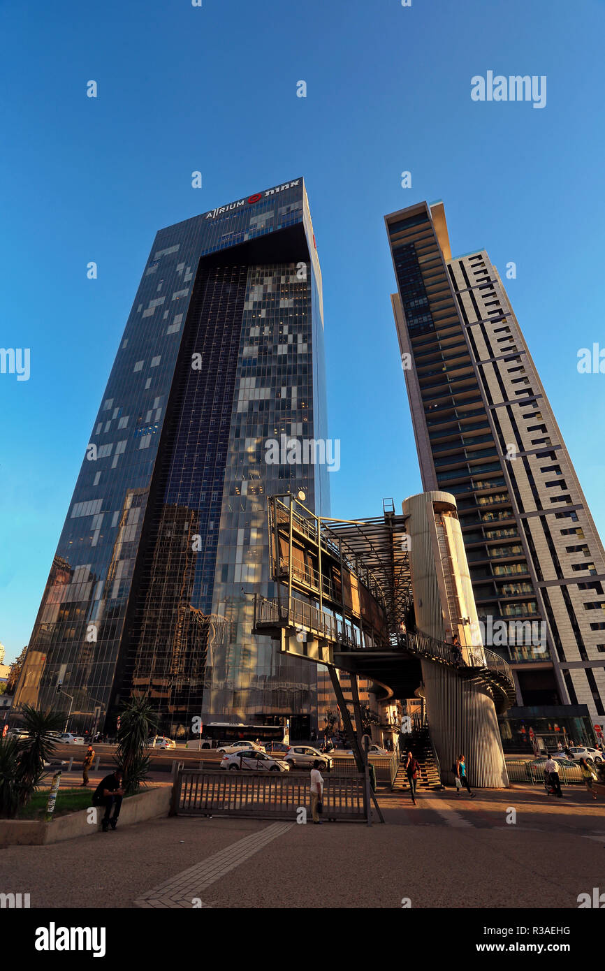 Israel Diamond Exchange District High Resolution Stock Photography and ...
