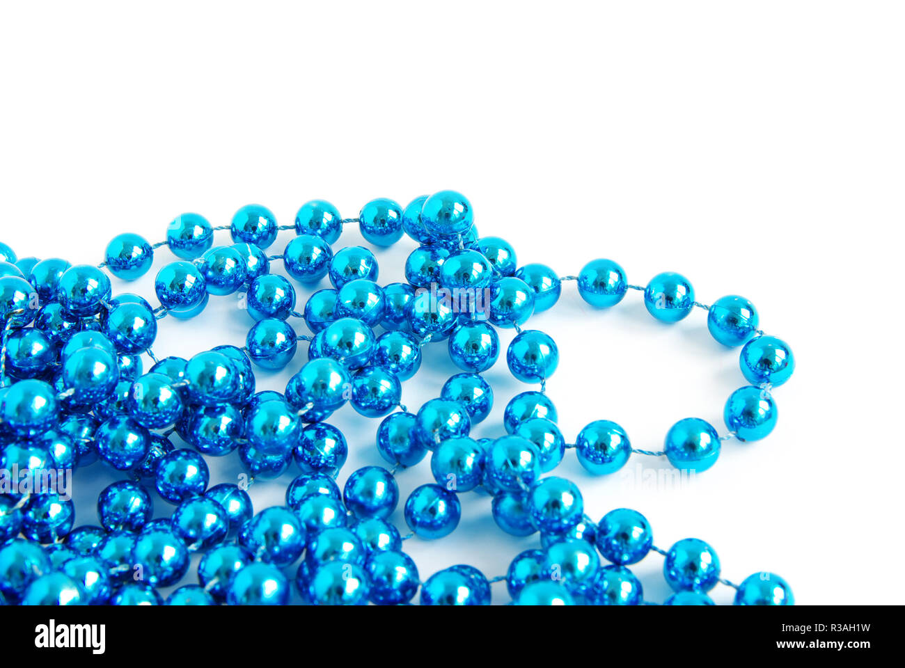 Gold plastic chain hi-res stock photography and images - Alamy
