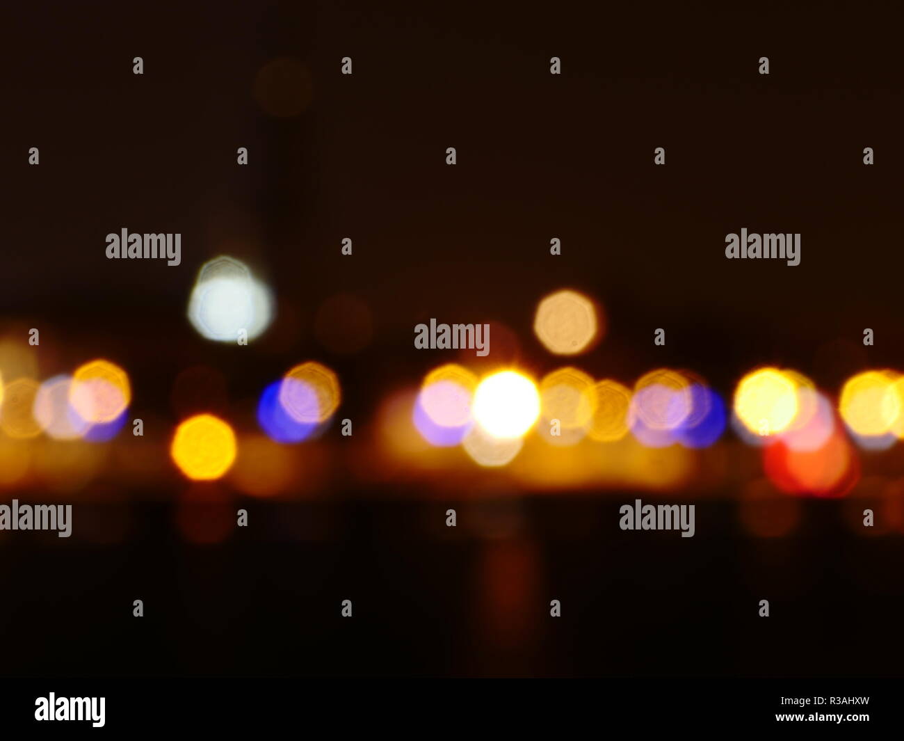 Dusk model and bus hi-res stock photography and images - Alamy