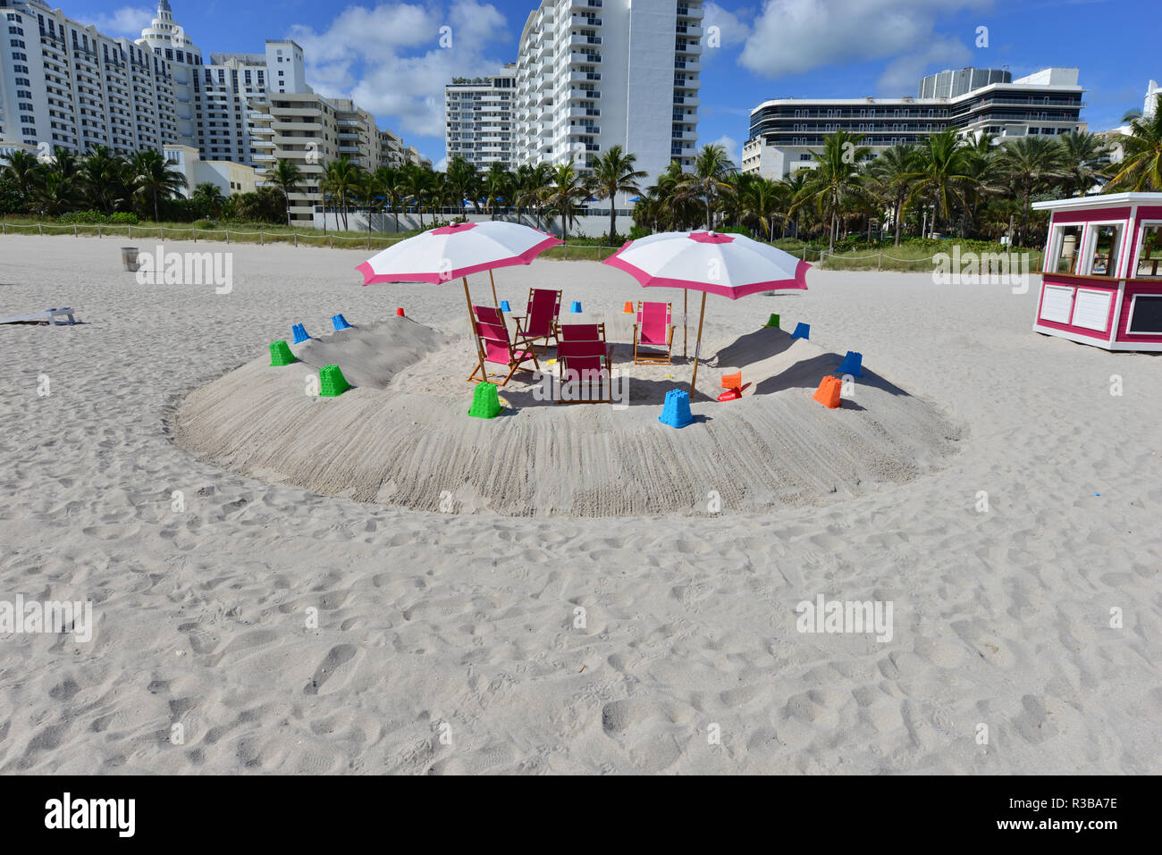 Miami winters hi-res stock photography and images - Alamy