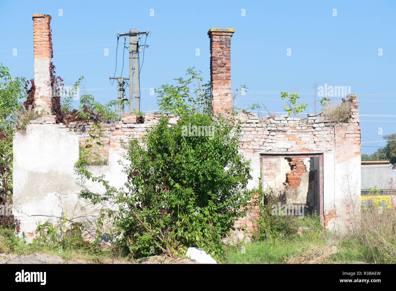 Unsafe structure hi-res stock photography and images - Alamy