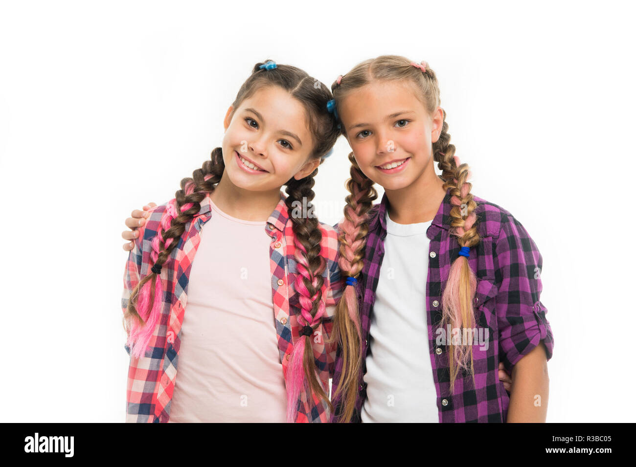 Trendy girls. Dress similar with best friend. Dress to match your ...