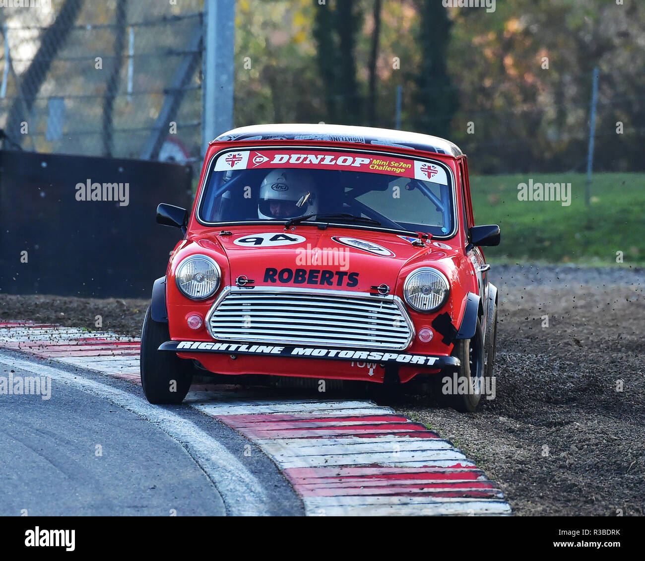 A touch wide at Clearways, Lee Roberts, Mini Se7en, Mini Se7en and Mini ...