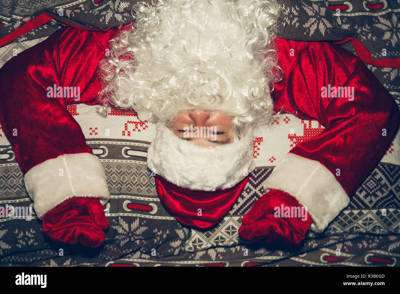 Authentic Santa Claus is lying in bed at home. Santa is resting Stock ...