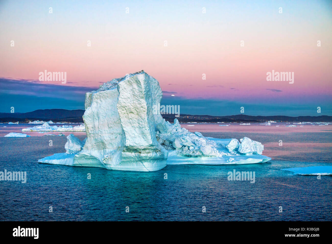 Sermeq kujalleq glacier ilulissat hi-res stock photography and images - Alamy