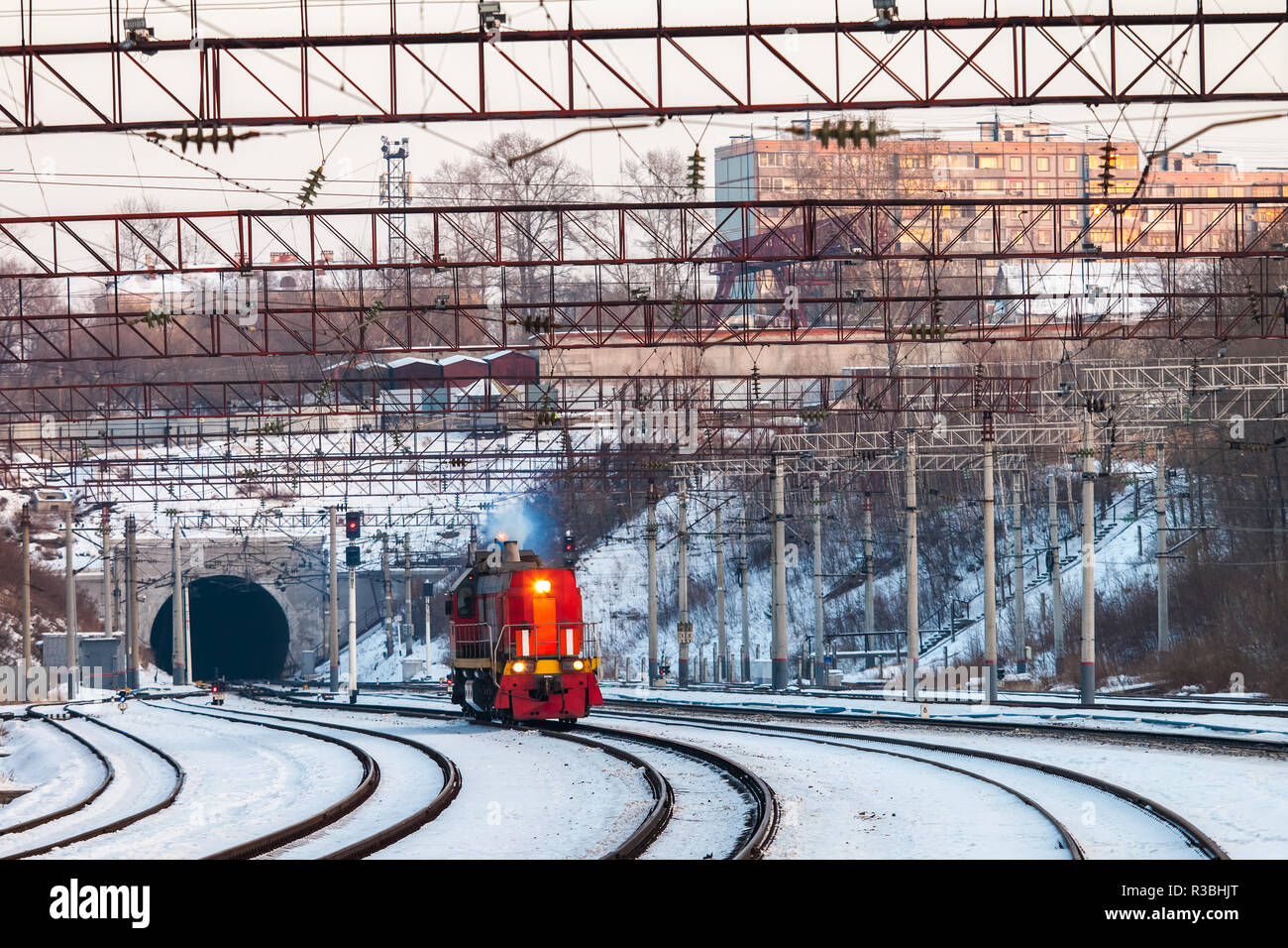 Red diesel engine shunting locomotive on the railroad Stock Photo - Alamy
