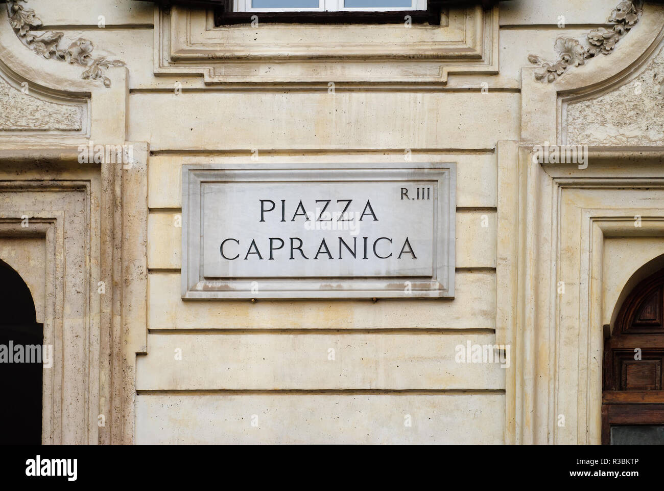 Piazza capranica square hi-res stock photography and images - Alamy