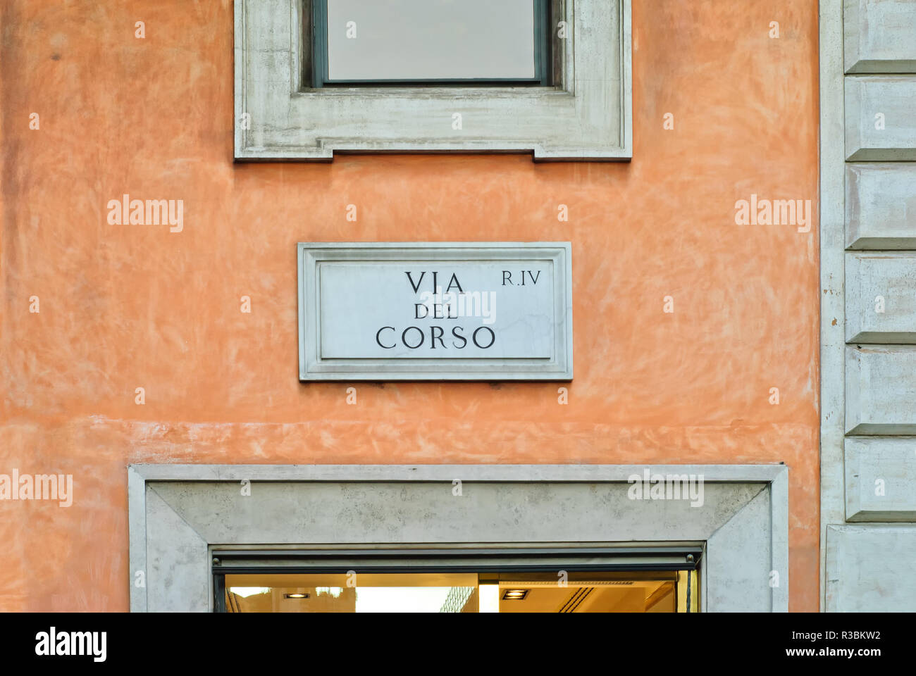 Via del corso sign hi-res stock photography and images - Alamy