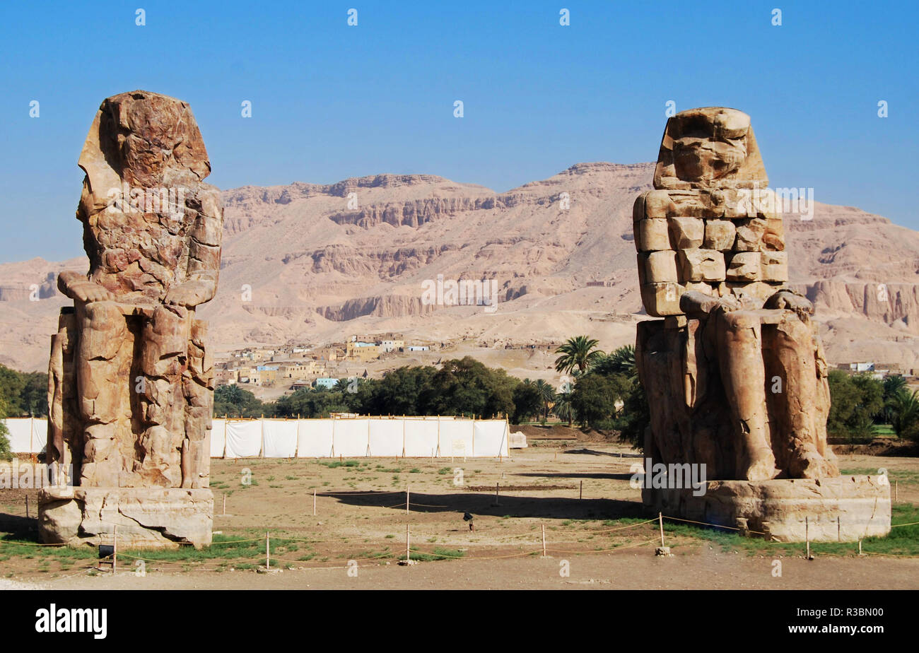Statues, ruins, temples of ancient Egypt Stock Photo - Alamy