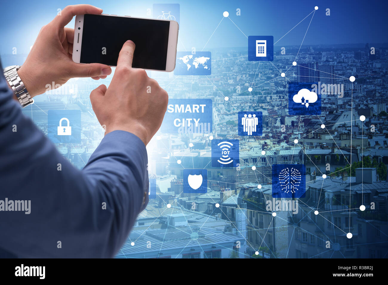 Smart city in innovation concept Stock Photo - Alamy