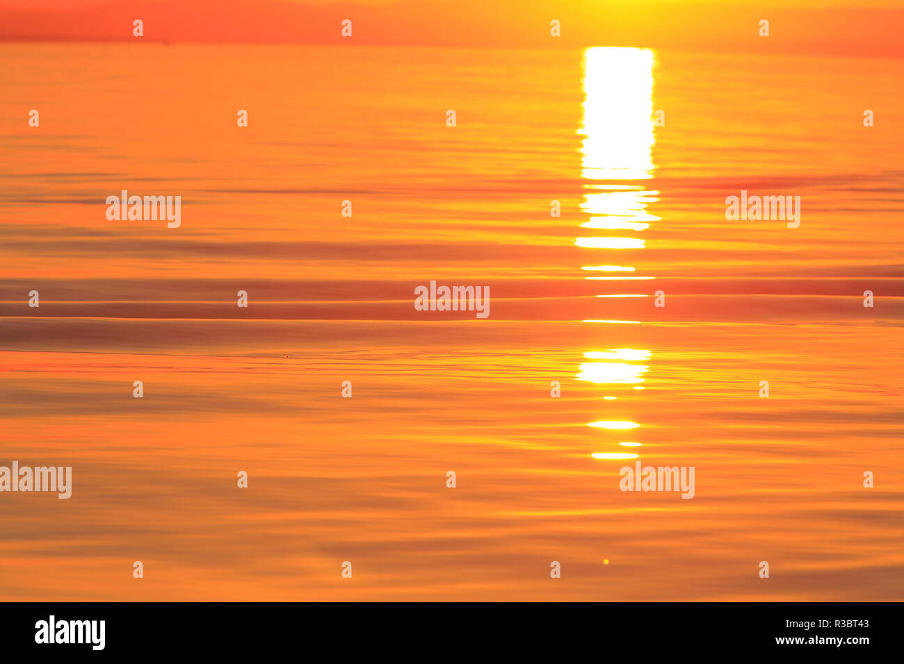 Sunset on wave patterns hi-res stock photography and images - Alamy