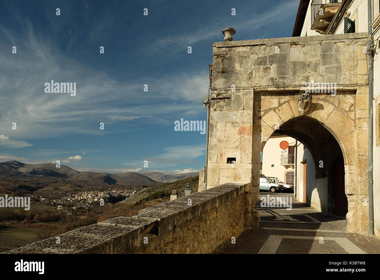 Castel di ieri hi-res stock photography and images - Alamy
