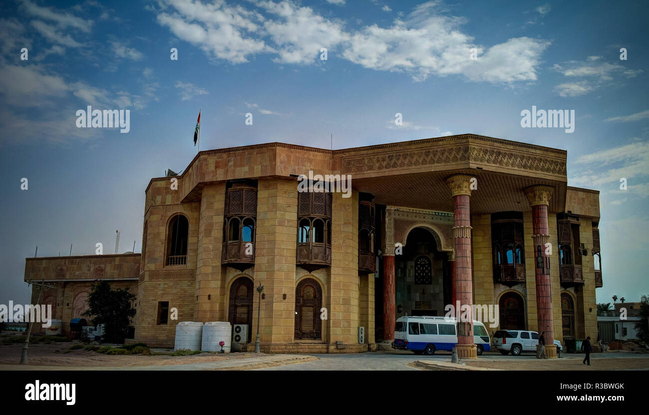 Oif symbol hi-res stock photography and images - Alamy