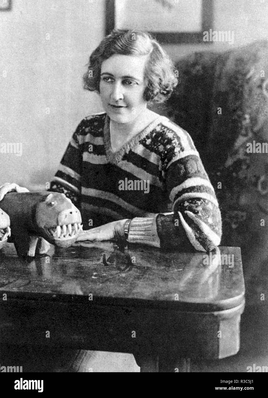 AGATHA CHRISTIE (1890-1976) English author about 1930 Stock Photo - Alamy