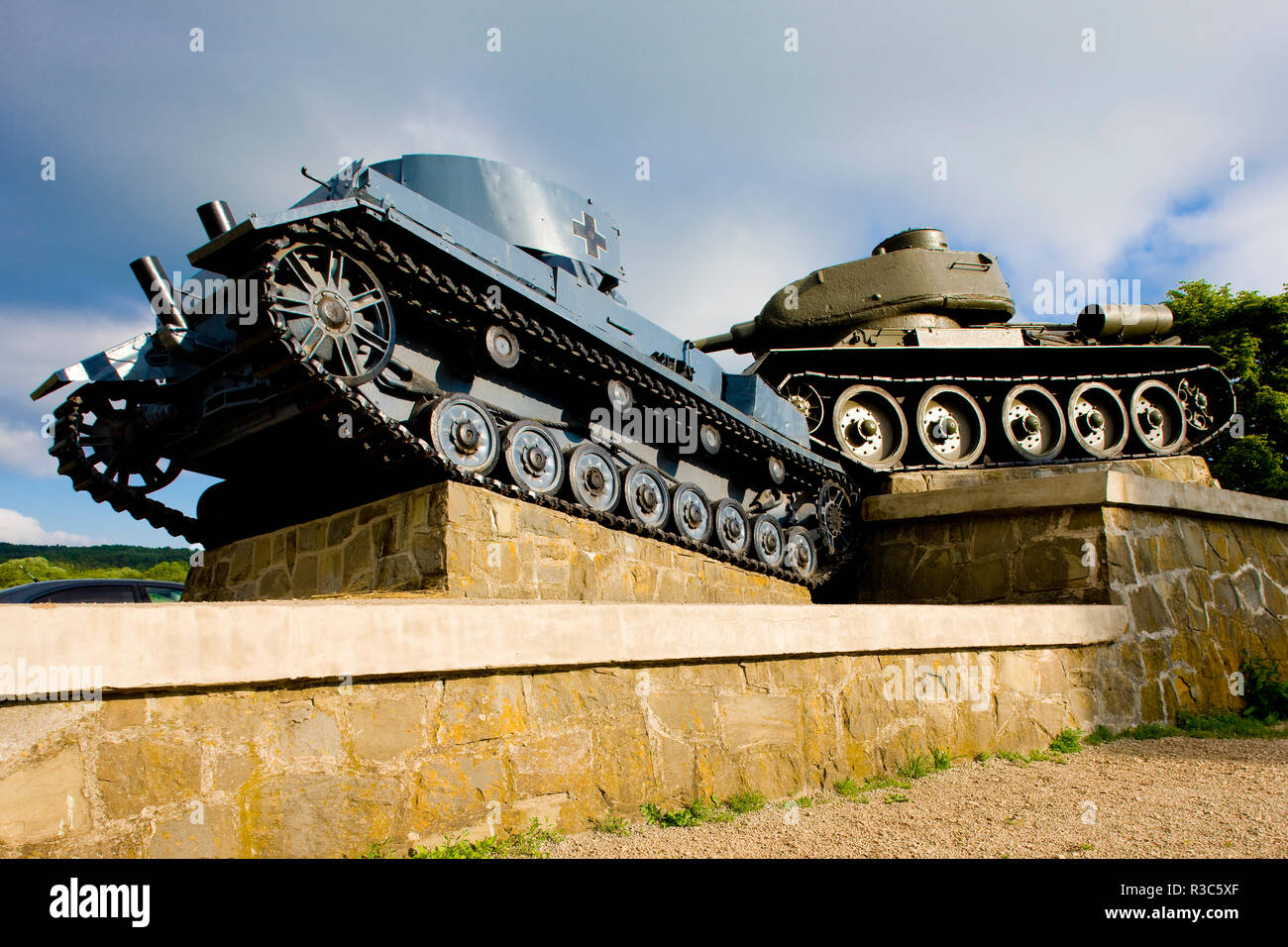 Tanks monuments hi-res stock photography and images - Alamy