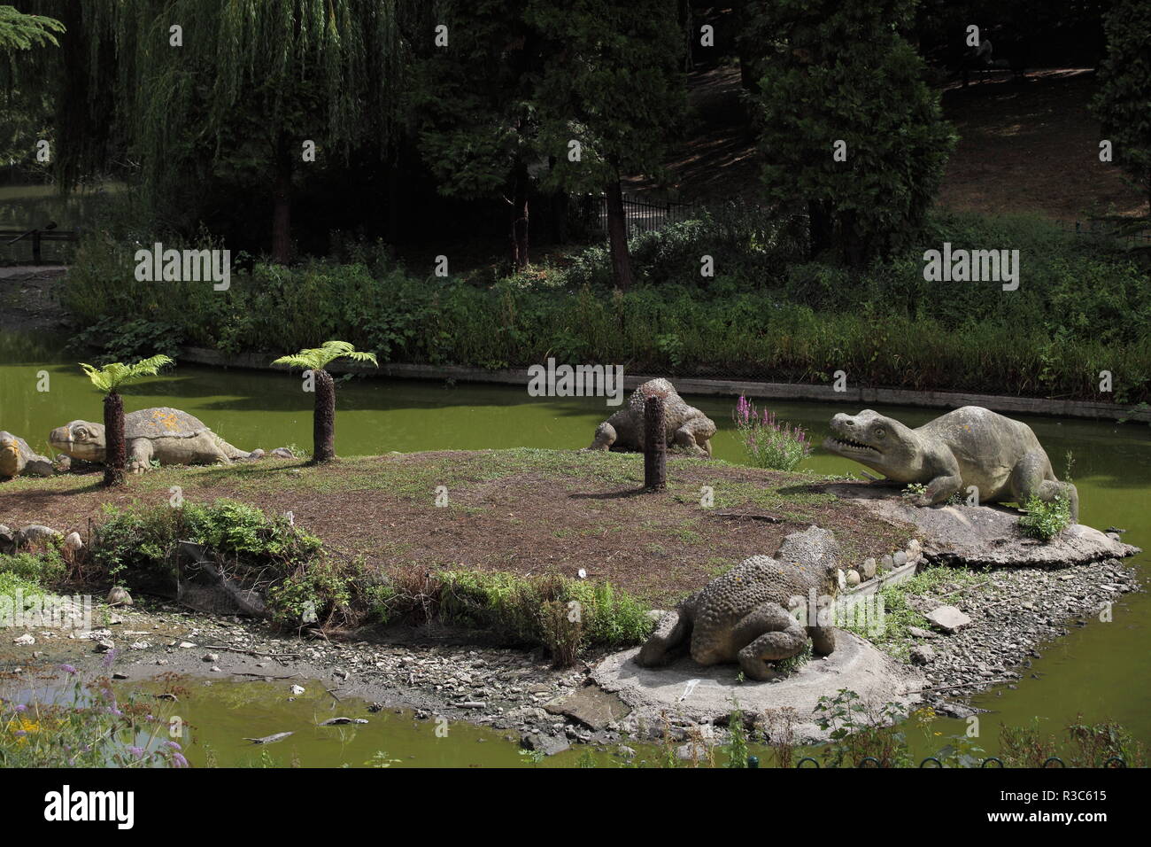 Crystal Palace Park, London, England, Britain Stock Photo - Alamy