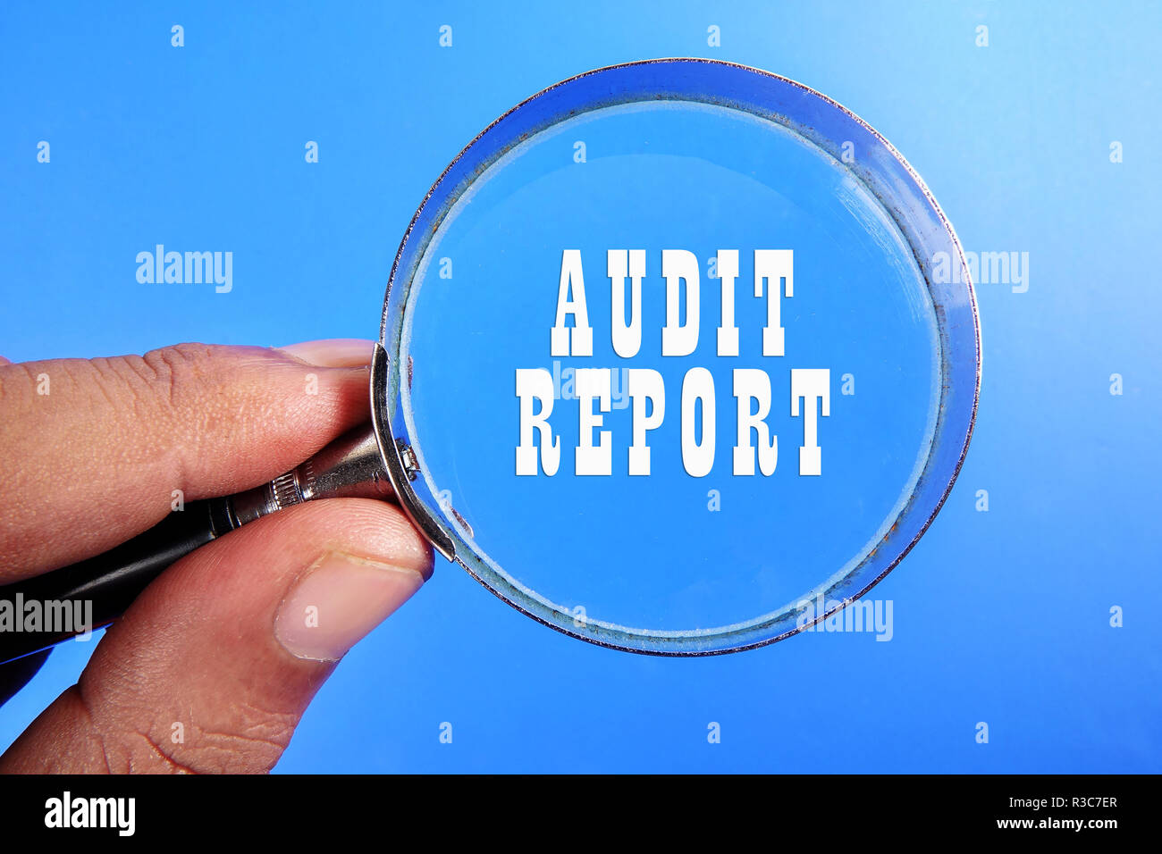 Audit report hi-res stock photography and images - Alamy