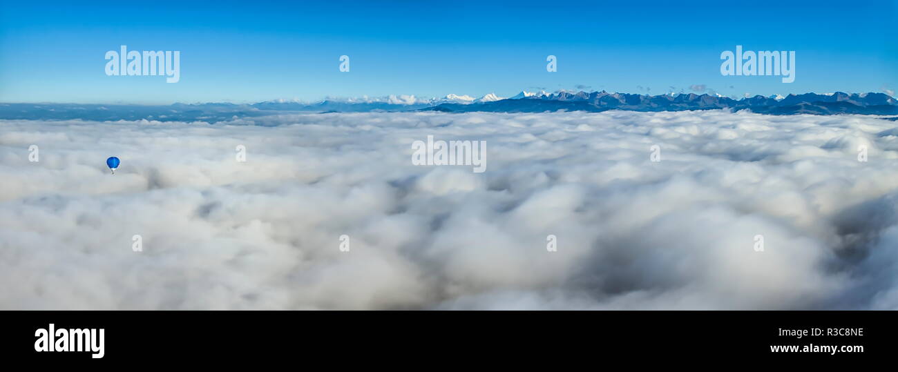Blue ice glacier firmament sky hi-res stock photography and images - Alamy