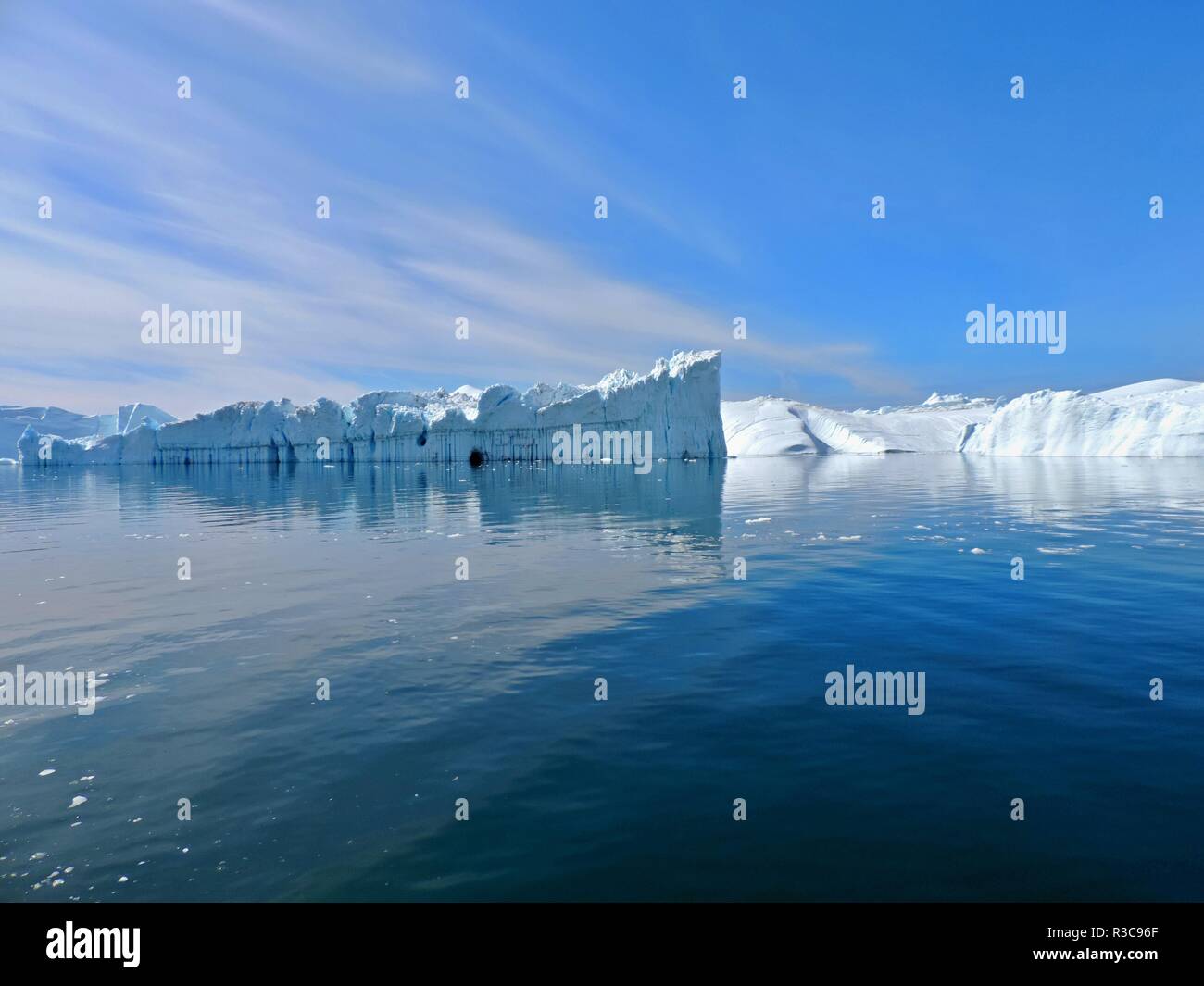 glacier coast greenland Stock Photo - Alamy