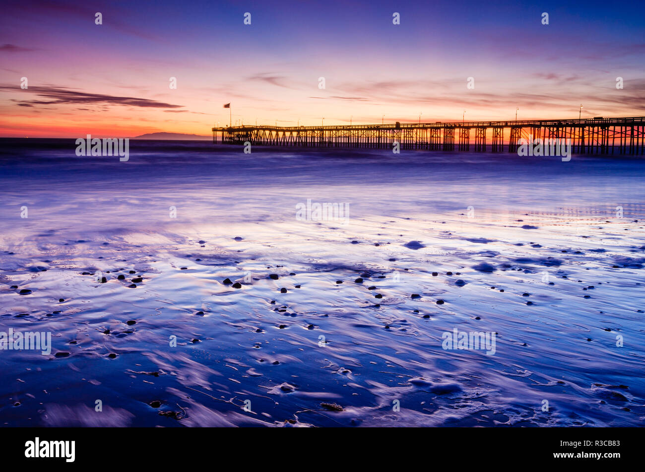 Ventura pier hi-res stock photography and images - Alamy