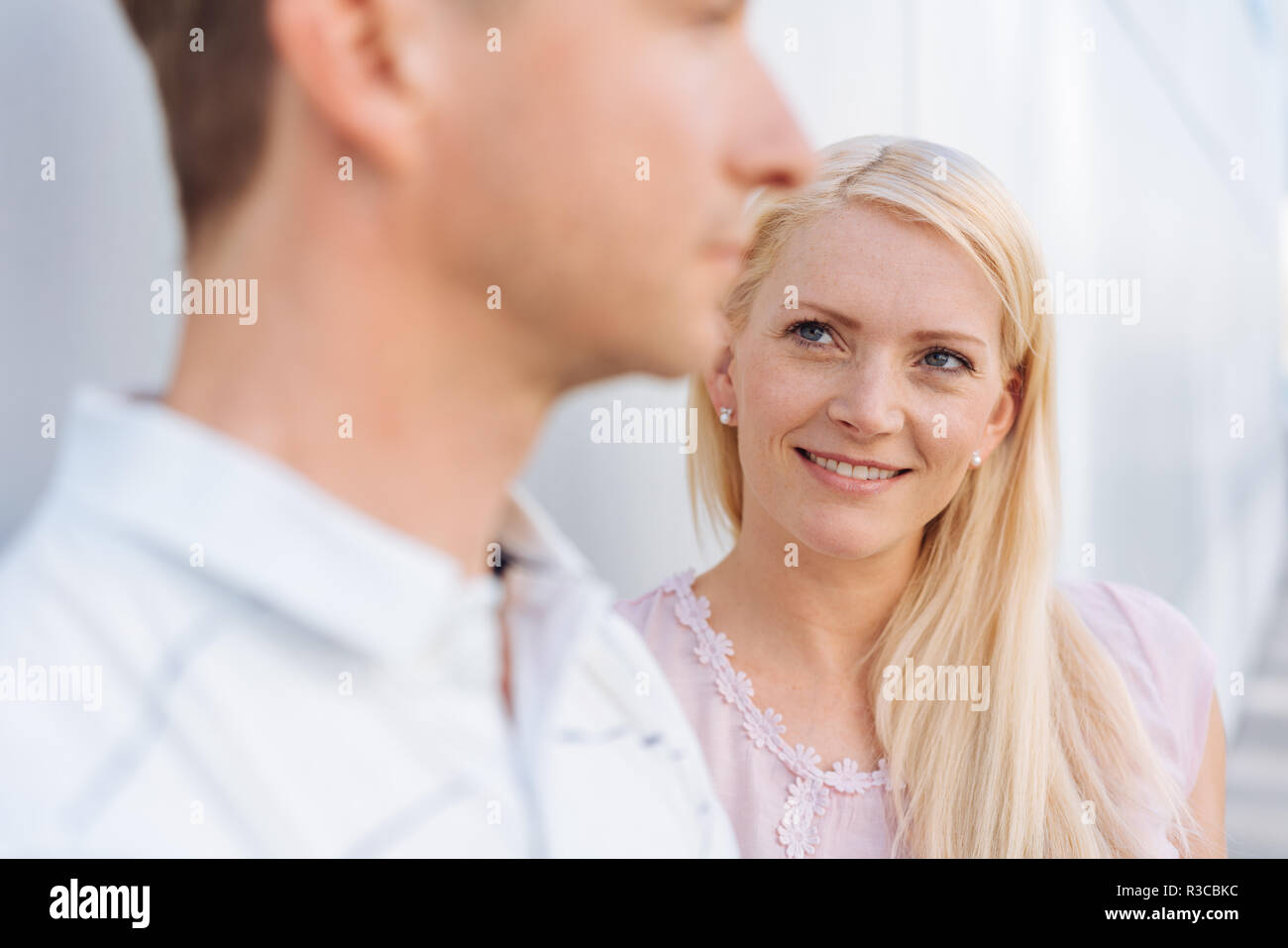 30s adult and thinking and smile hi-res stock photography and images ...