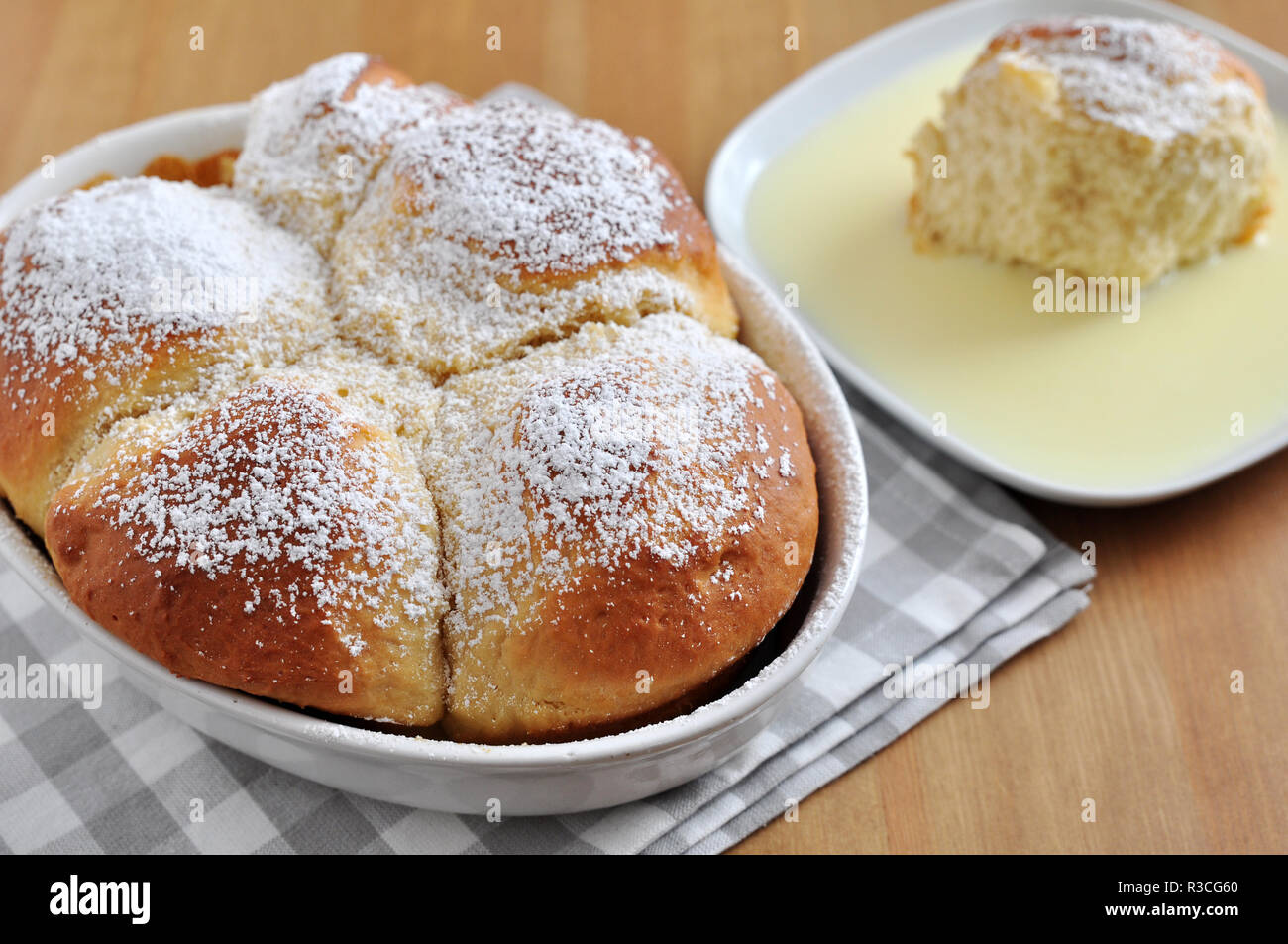 Austrian buchteln (sweet yeast rolls Stock Photo - Alamy