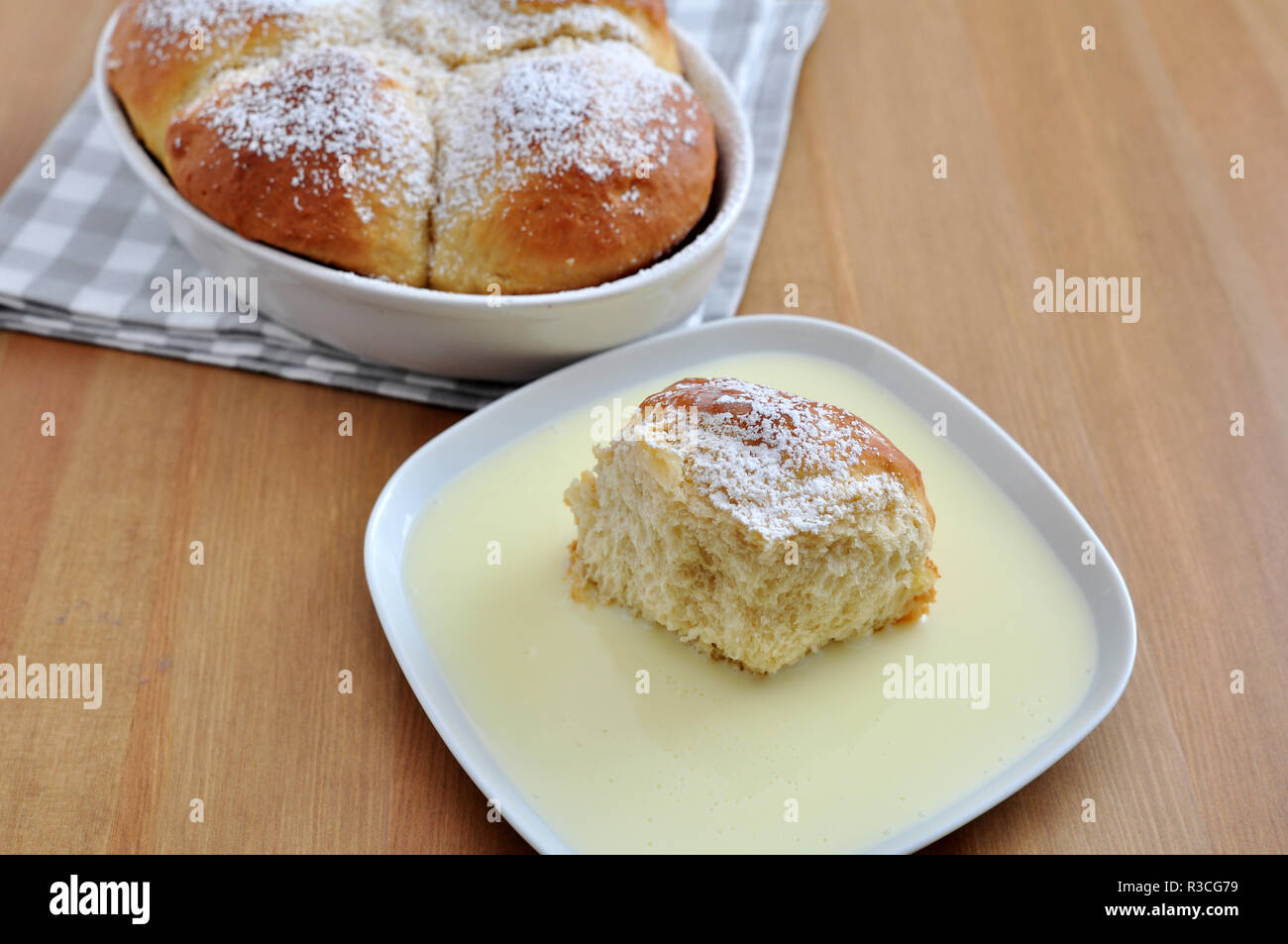 Austrian buchteln (sweet yeast rolls Stock Photo - Alamy