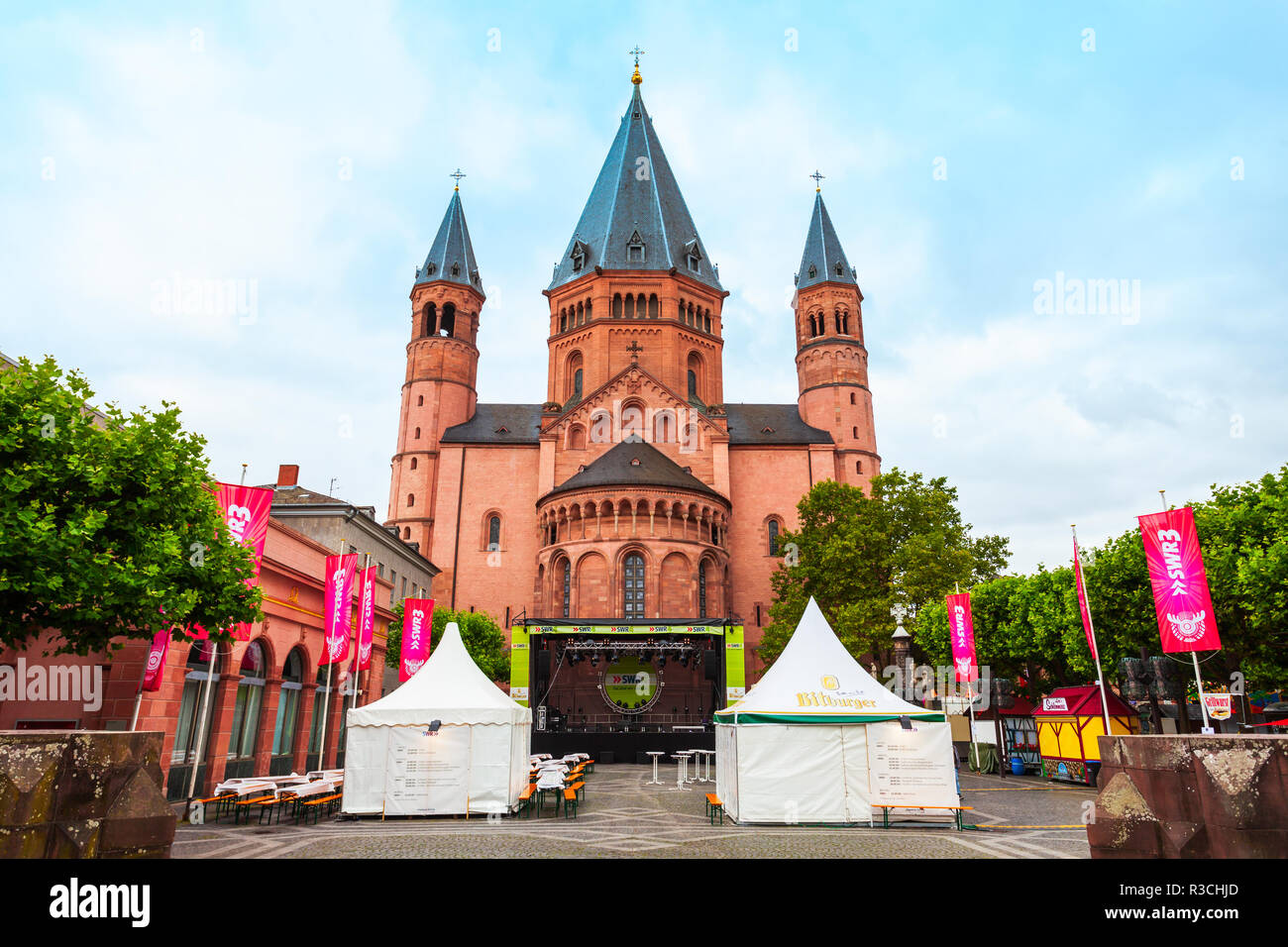 Mainz cathedral hi-res stock photography and images - Alamy